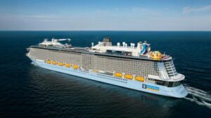 Royal Caribbean Creating Job Opportunities – LA LIDO LOCA